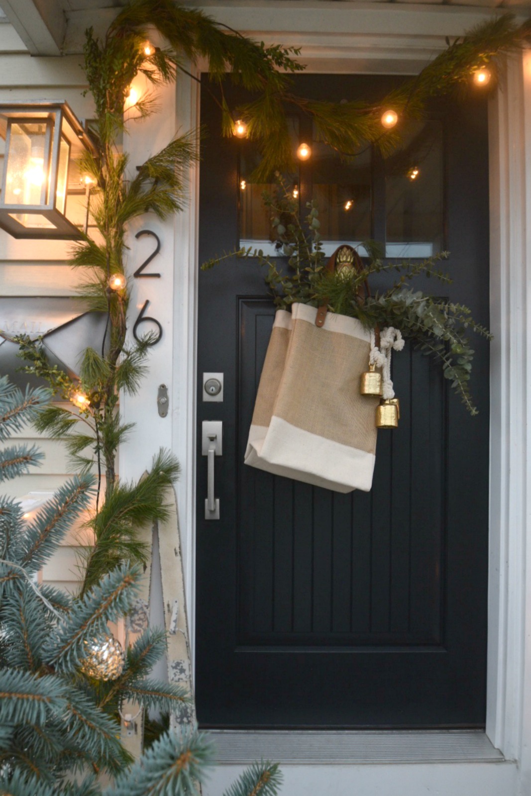 Christmas Ideas In A Small Space Holiday Housewalk Main Floor