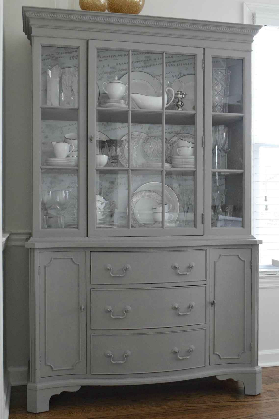 How I used Mud Paint and Chalk Paint - Nesting With Grace
