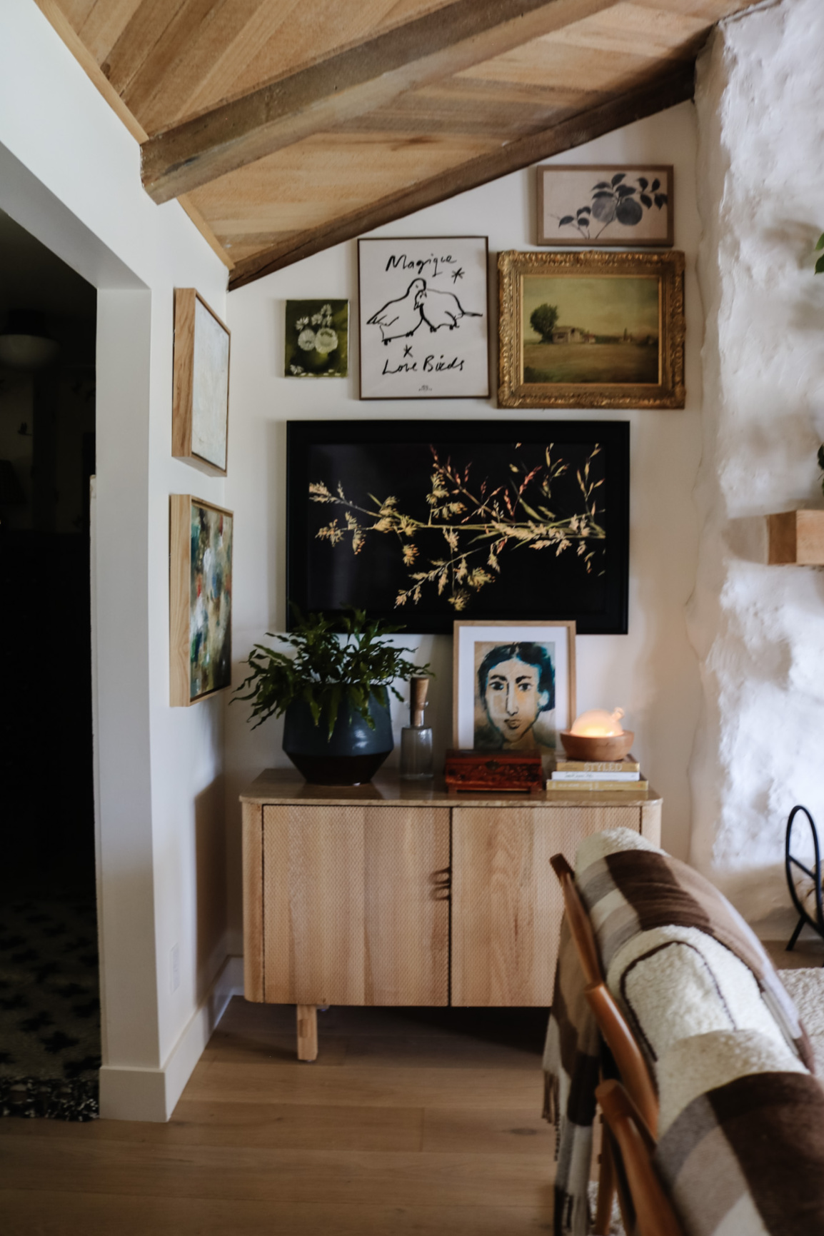 Simple Ways to Add Fall Decor- Our Fall Family Room - Nesting With Grace