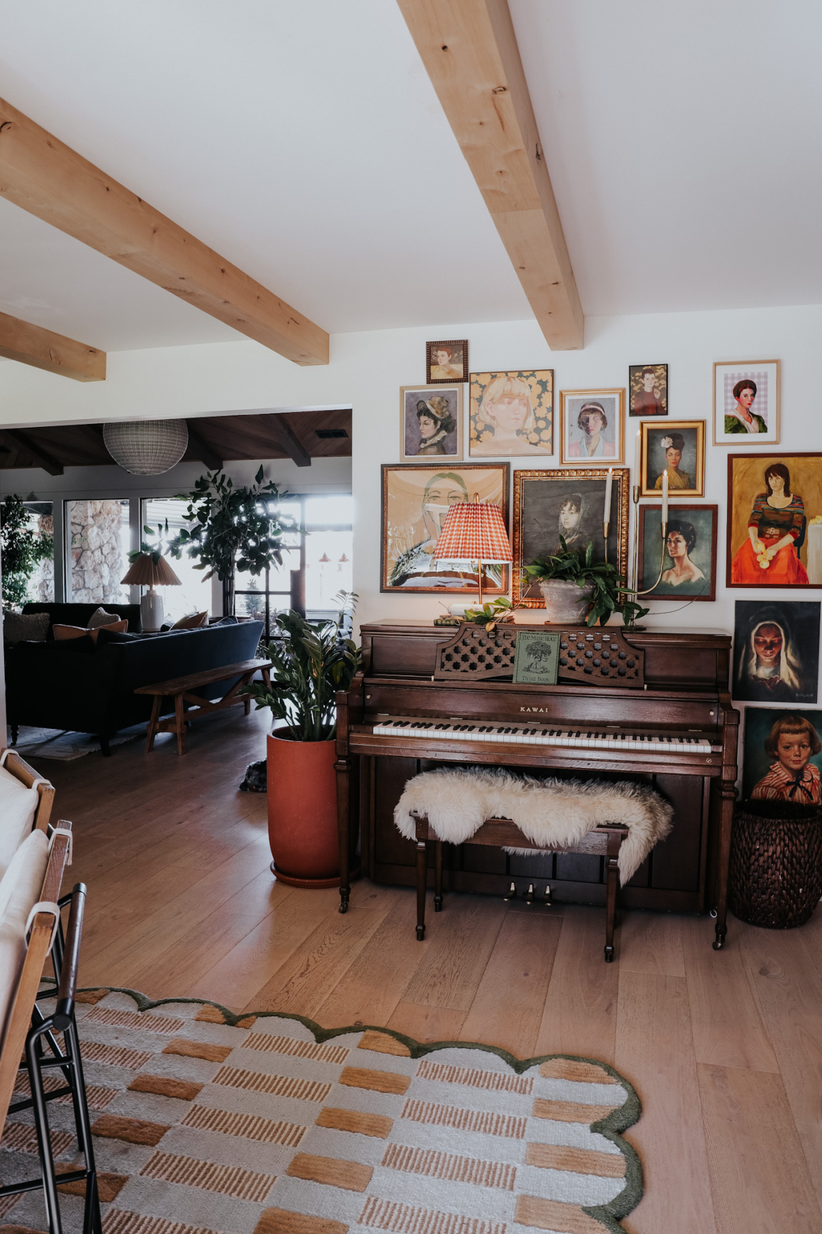 Portrait Wall- Gallery Wall of Lady Portraits over Piano and Gallery ...