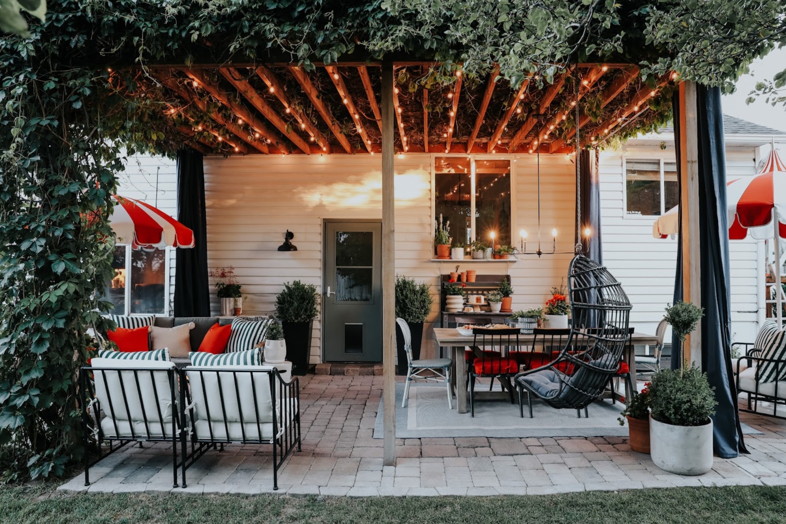 11 Backyard Gems in My Sister's Backyard-Most are DIY's! - Nesting With ...