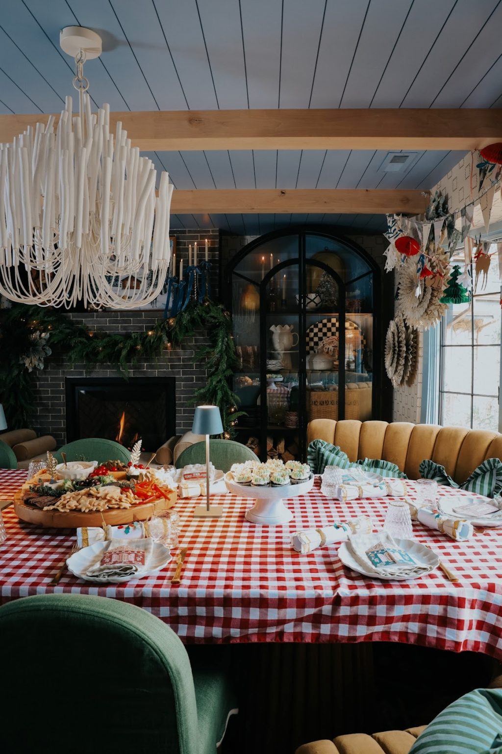 Christmas Table Setting- Little Women Inspired - Nesting With Grace