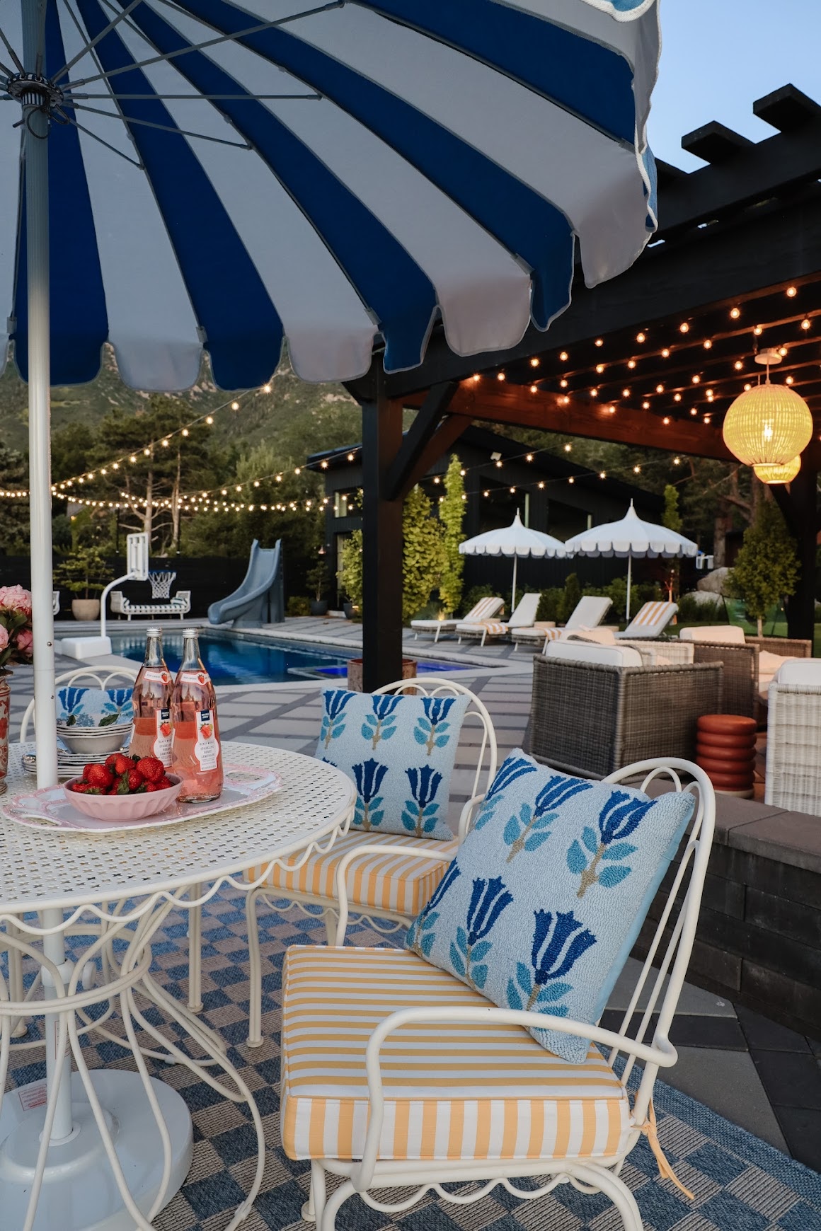 Outdoor Bistro Table Setting- Café Core - Nesting With Grace